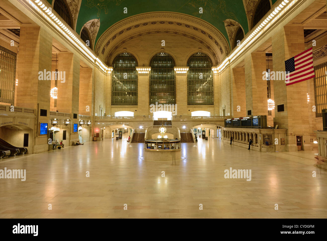 Nighttime timelapse hi-res stock photography and images - Alamy