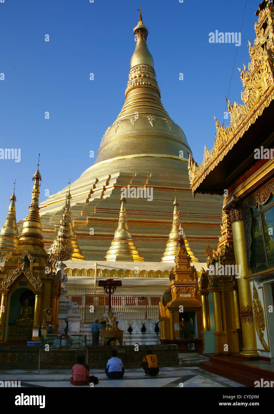 People Praying At Shwedagon Pagoda, Rangoon, Myanmar Stock Photo - Alamy