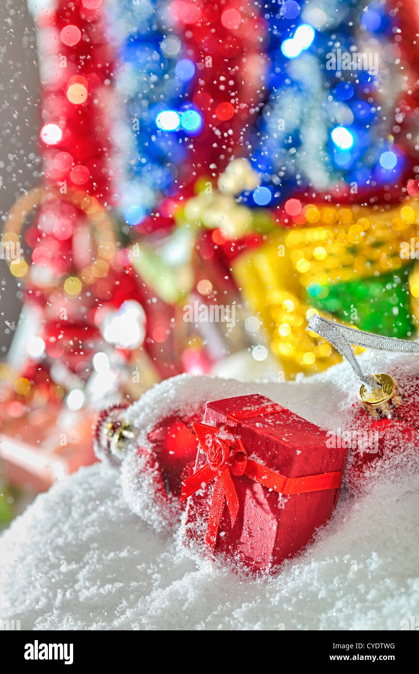 Festoon decoration hi-res stock photography and images - Alamy