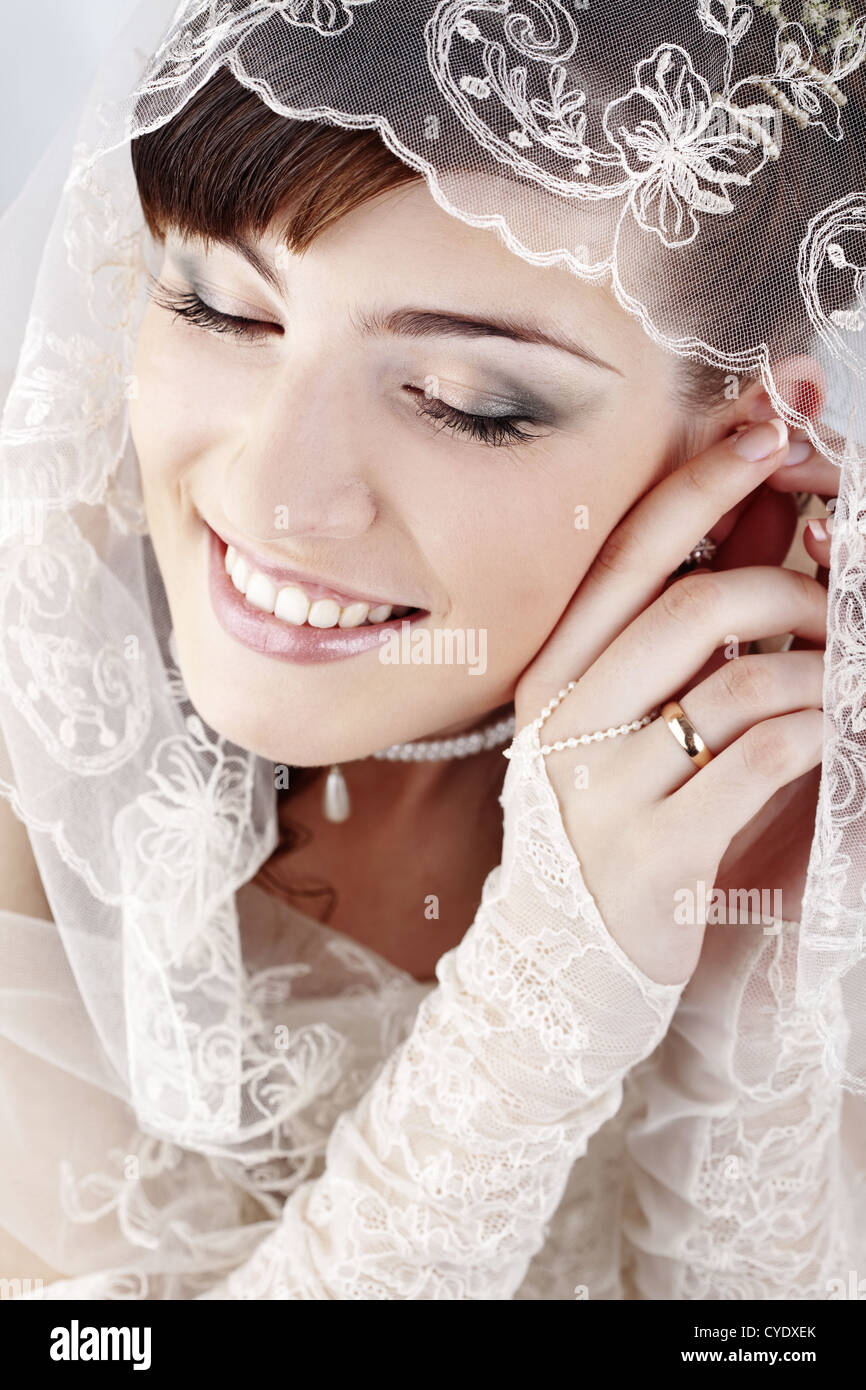 Beautiful happy bride Stock Photo - Alamy
