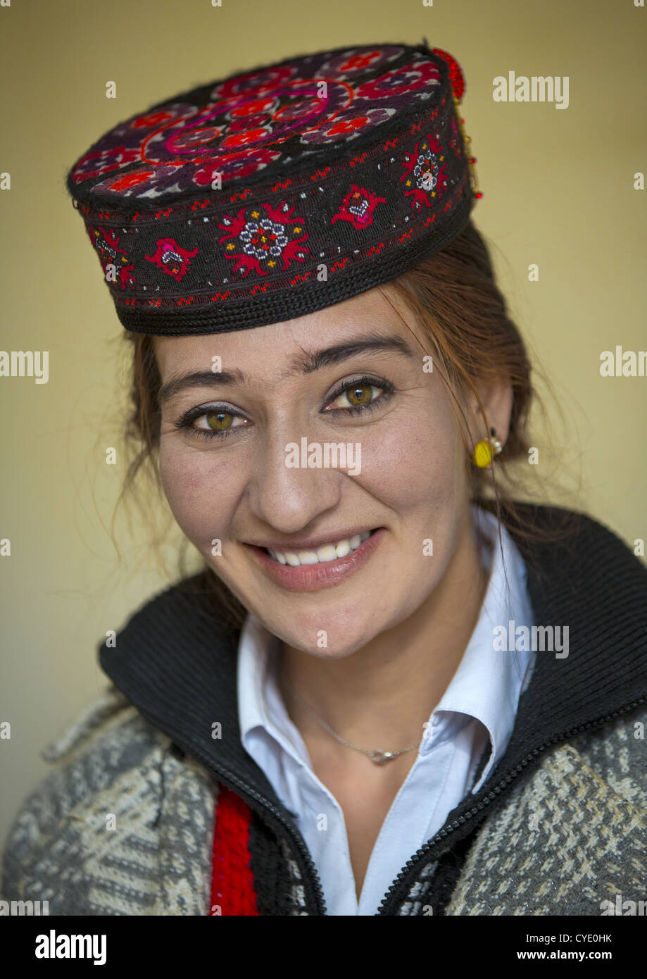 Tajik Woman, Xinjiang Uyghur Autonomous Region, China Stock Photo - Alamy