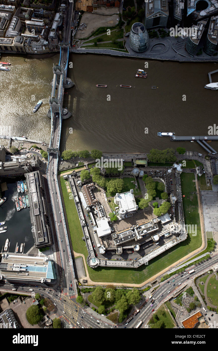 Aerial view of Tower Bridge and The Tower of London Stock Photo - Alamy
