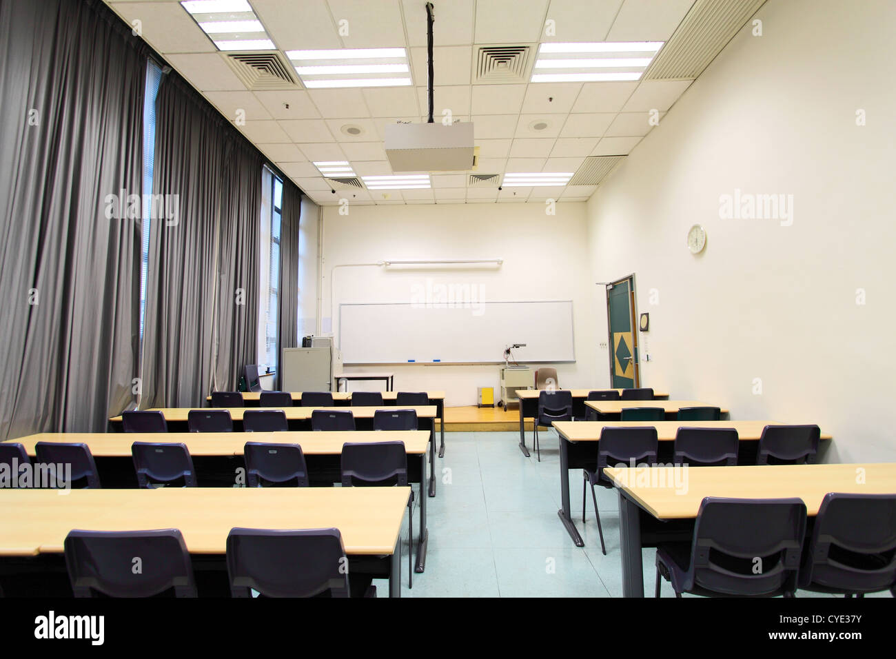 Classroom in a university Stock Photo - Alamy
