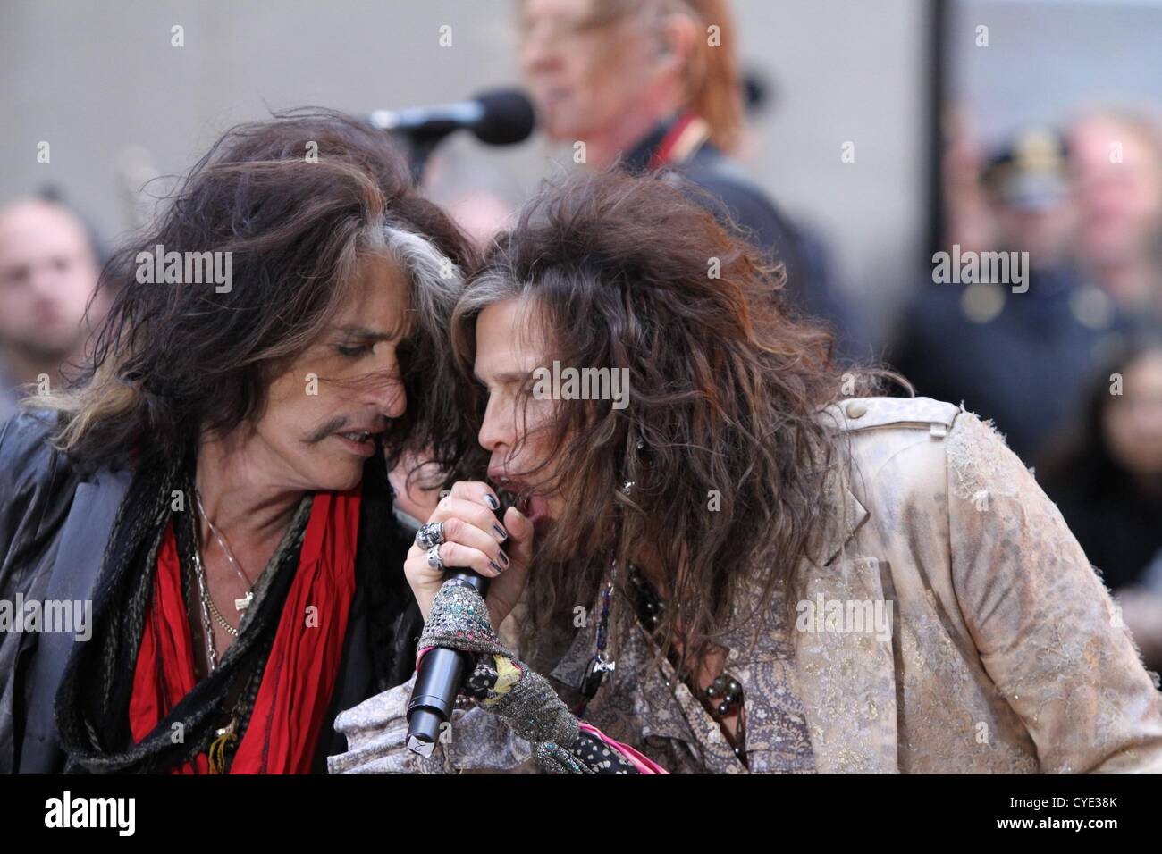 New York, USA. 2nd November 2012. Steven Tyler, Joe Perry at talk show ...