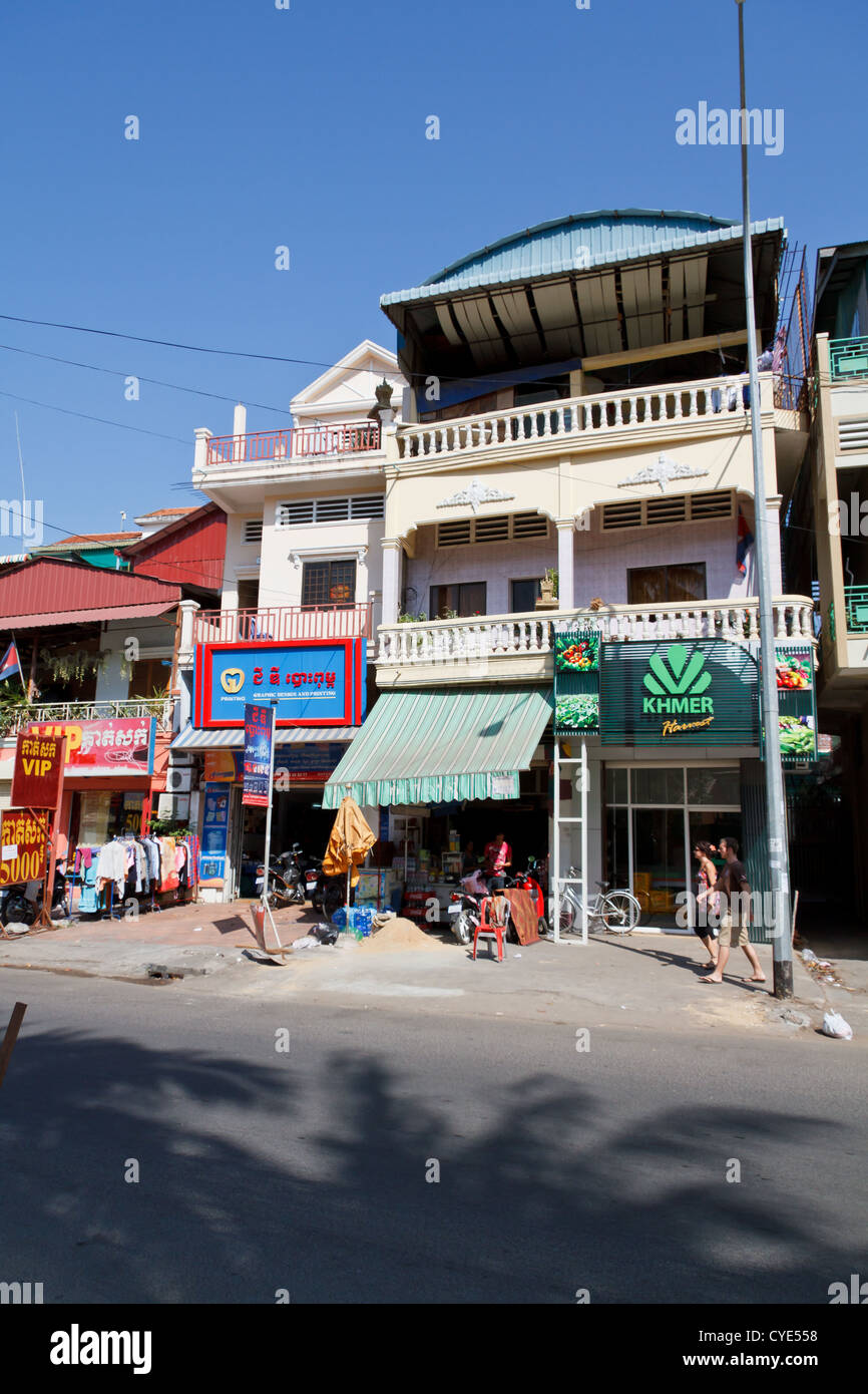Building in Phnom Penh, Cambodia Stock Photo - Alamy