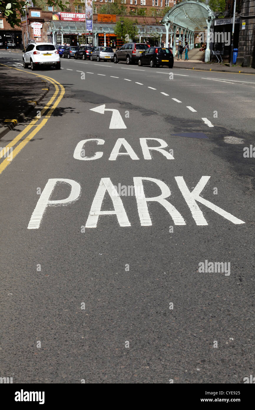 Car with road direction arrows hi-res stock photography and images - Alamy