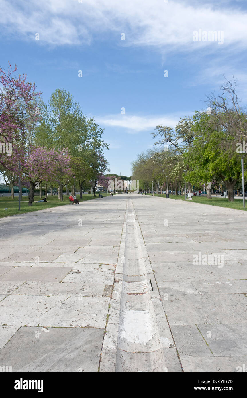 City park paved alley Stock Photo - Alamy