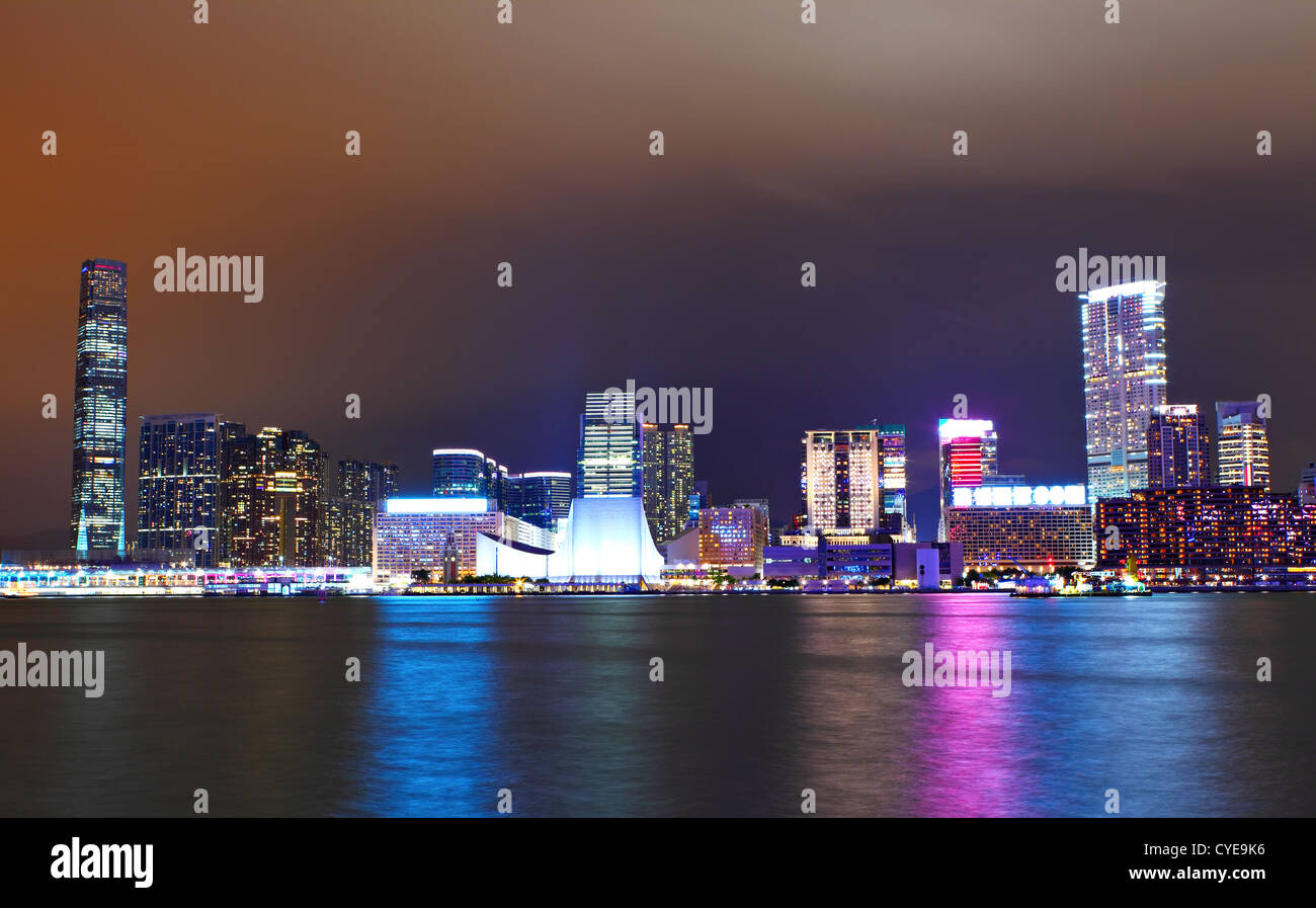 kowloon at night Stock Photo - Alamy