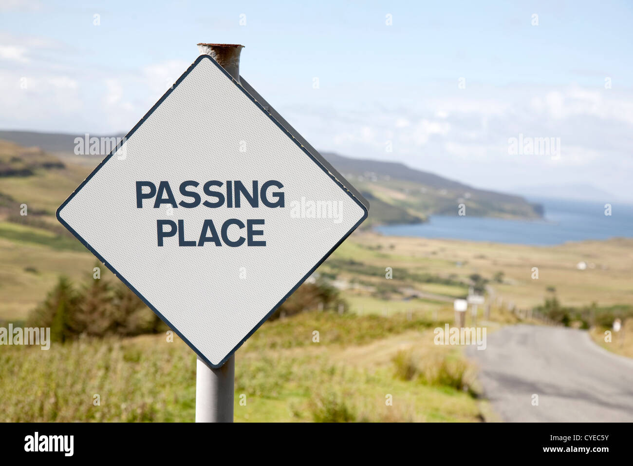 Passing Place Sign, Isle of Skye, Scotland Stock Photo - Alamy