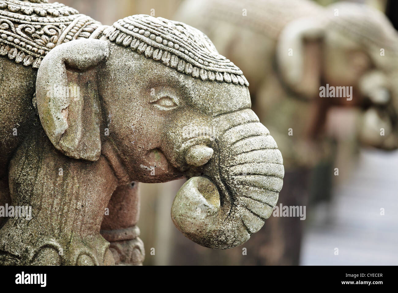 stone elephant statue Stock Photo - Alamy