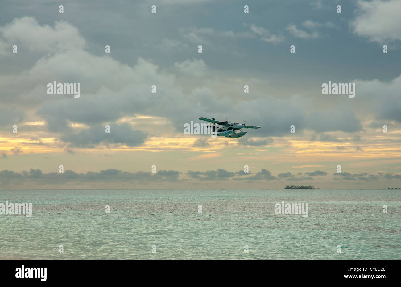 Float Plane Sunset High Resolution Stock Photography and Images - Alamy