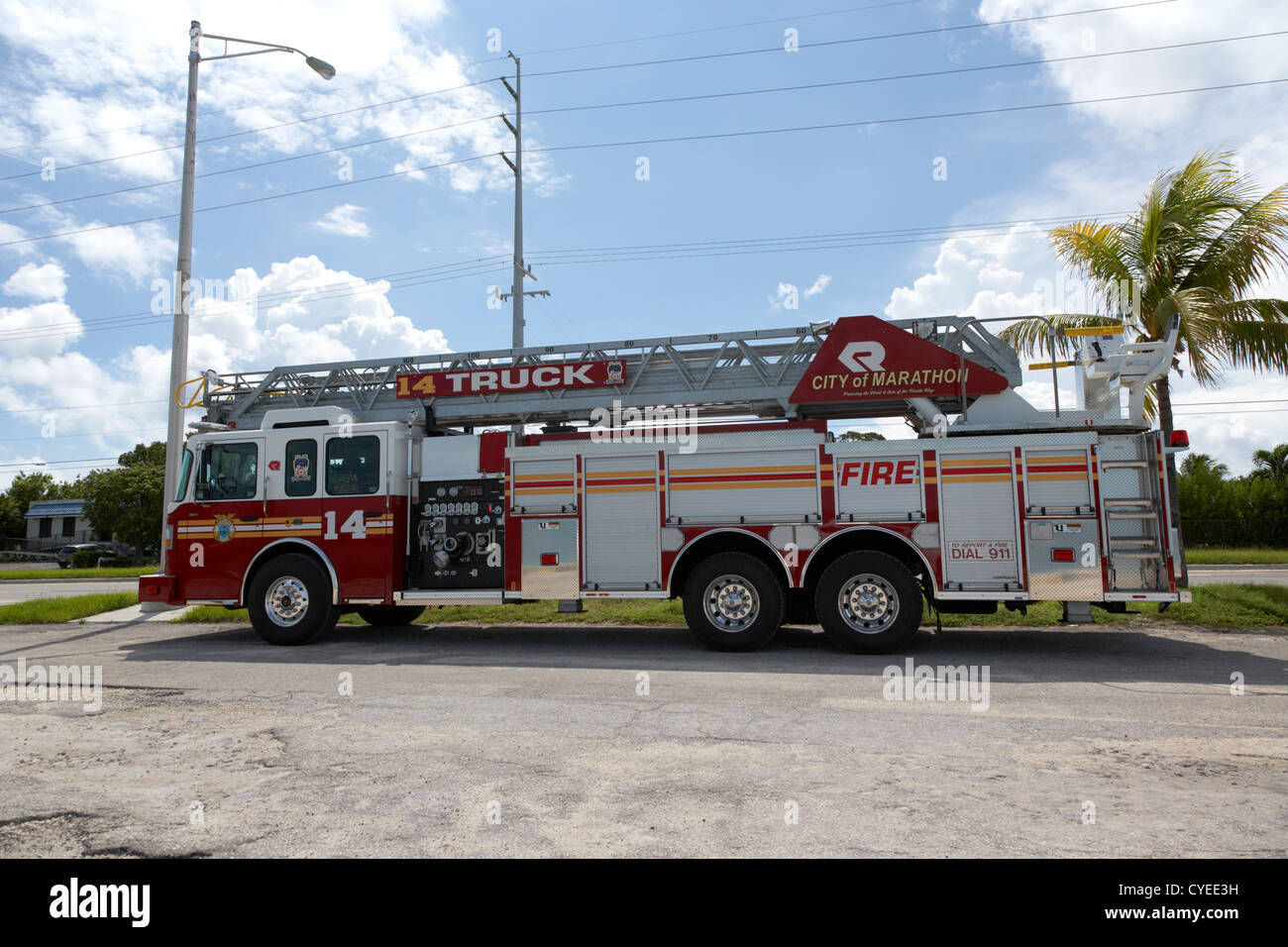 Fire truck ladder usa hi-res stock photography and images - Alamy