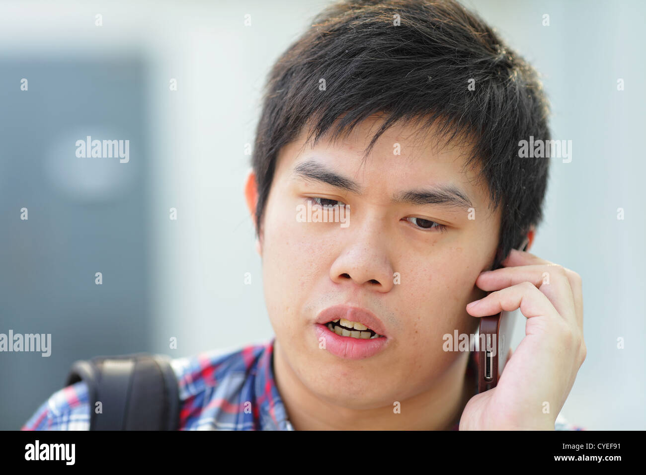 man on phone call Stock Photo - Alamy