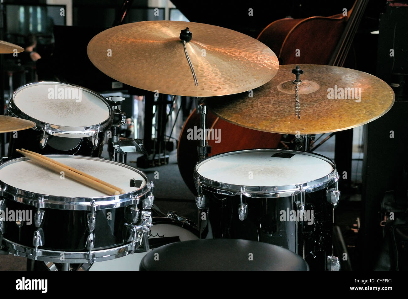 A drum waiting for a concert with various drums and percussion Stock ...
