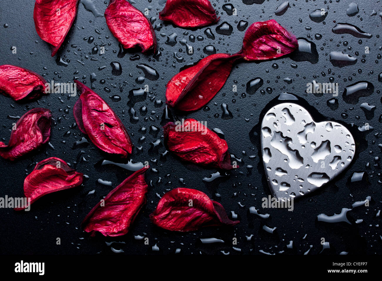 Metal heart hi-res stock photography and images - Alamy