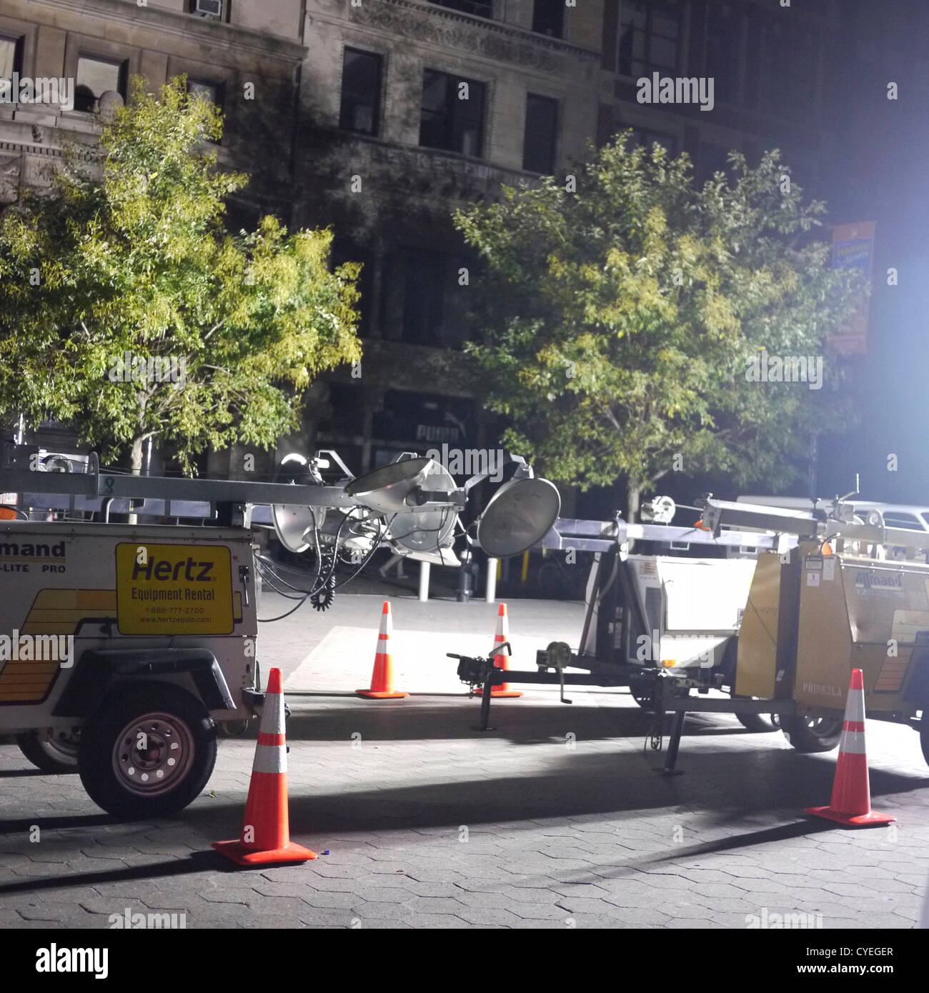 Nov. 01, 2012 - New York, New York, U.S. - Emergency lighting from Con ...