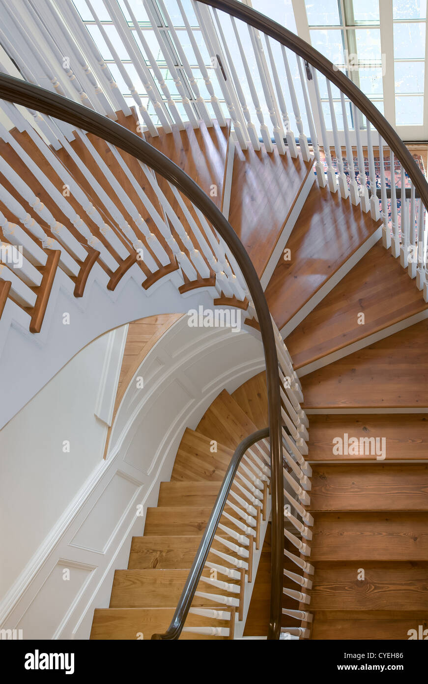 Vintage stair railing hi-res stock photography and images - Alamy
