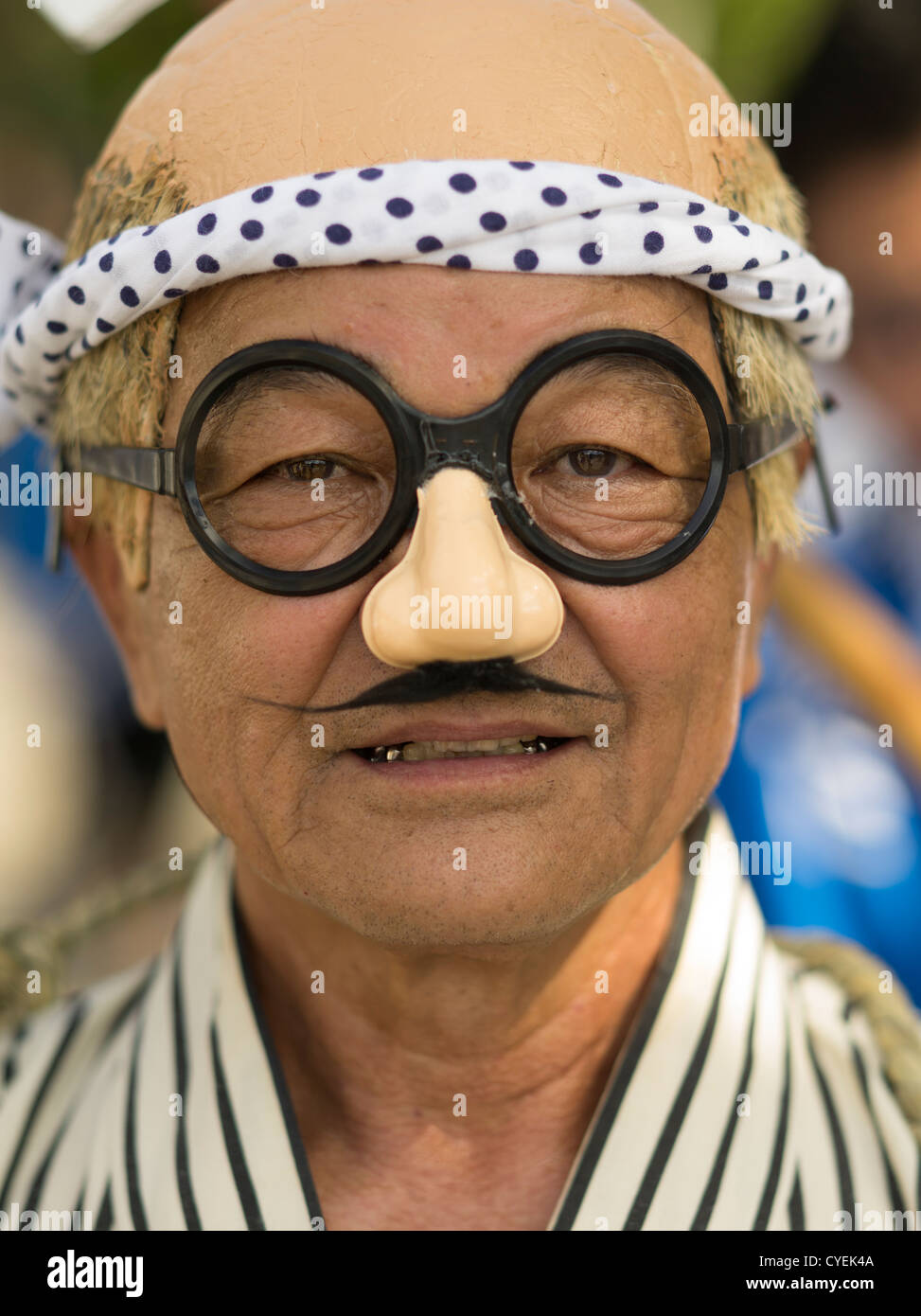 Okinawan man in traditional costume hi-res stock photography and images ...