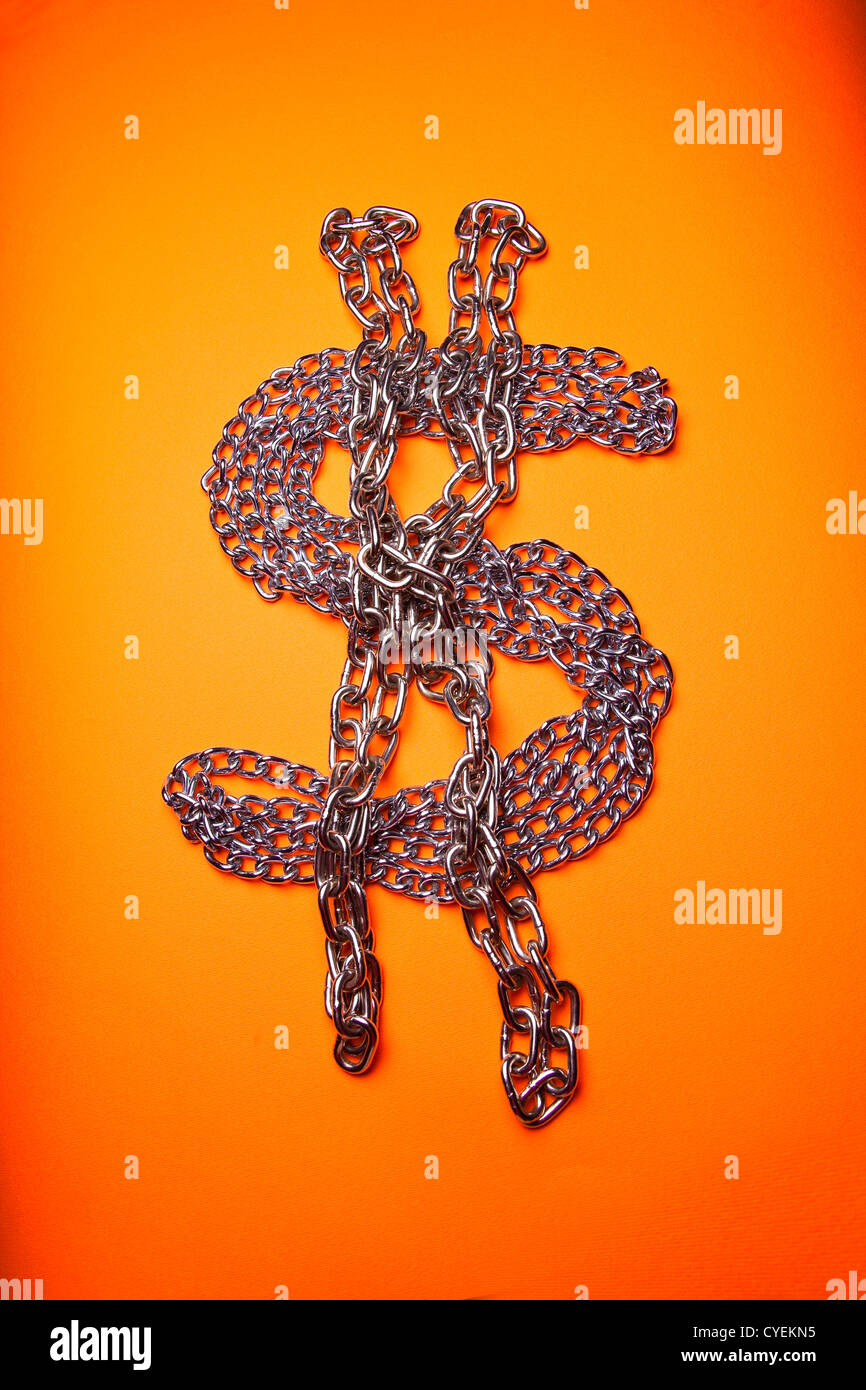Dollar sign in metal chains hi-res stock photography and images - Alamy
