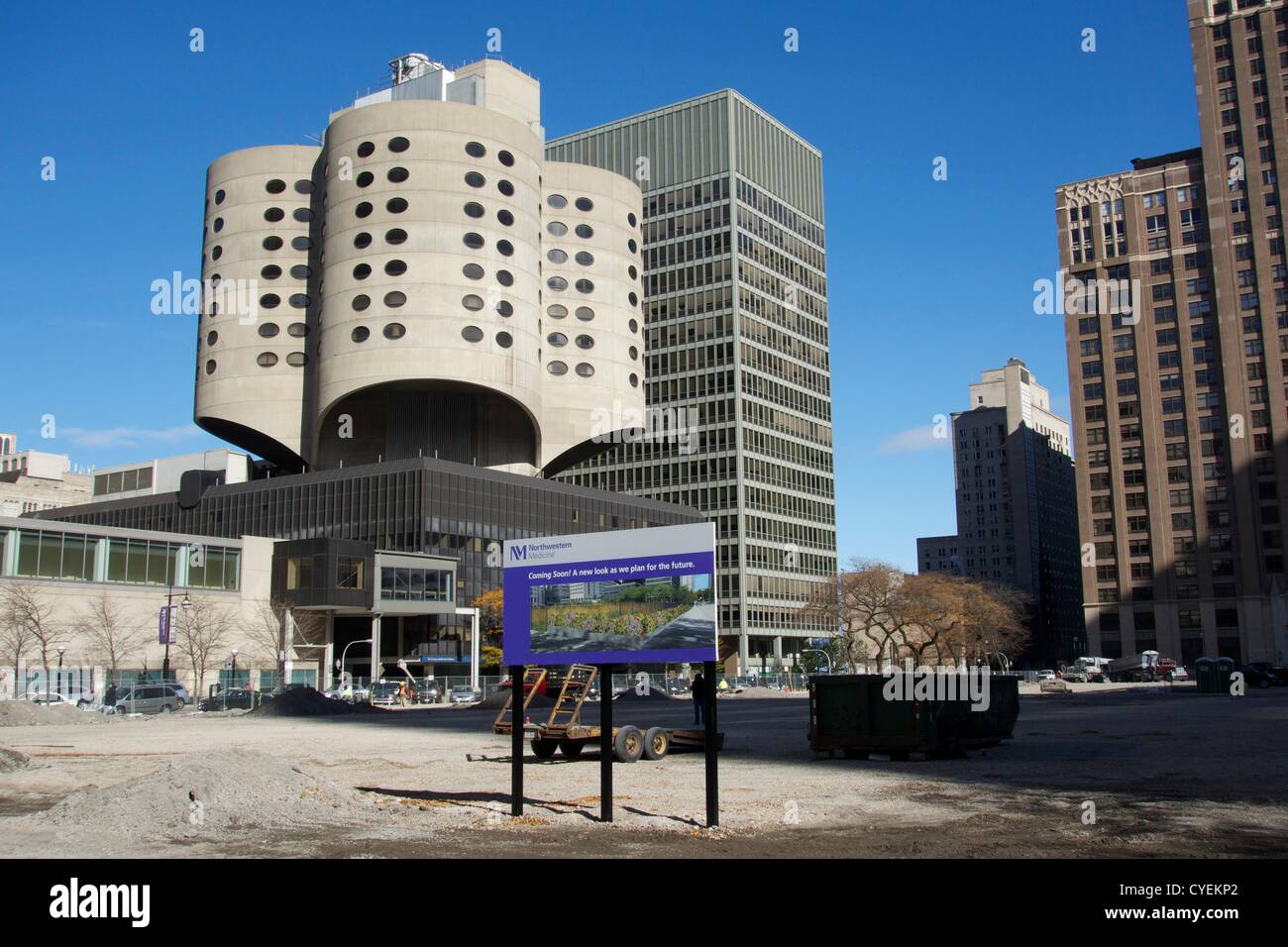 Chicago, Illinois, 2nd November 2012. Prentice Women's Hospital, center ...