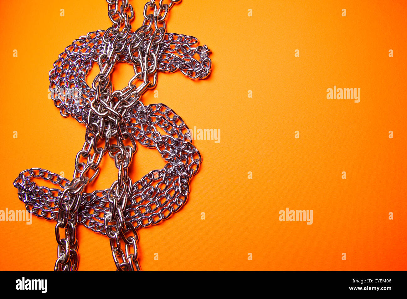 Dollar sign in metal chains hi-res stock photography and images - Alamy