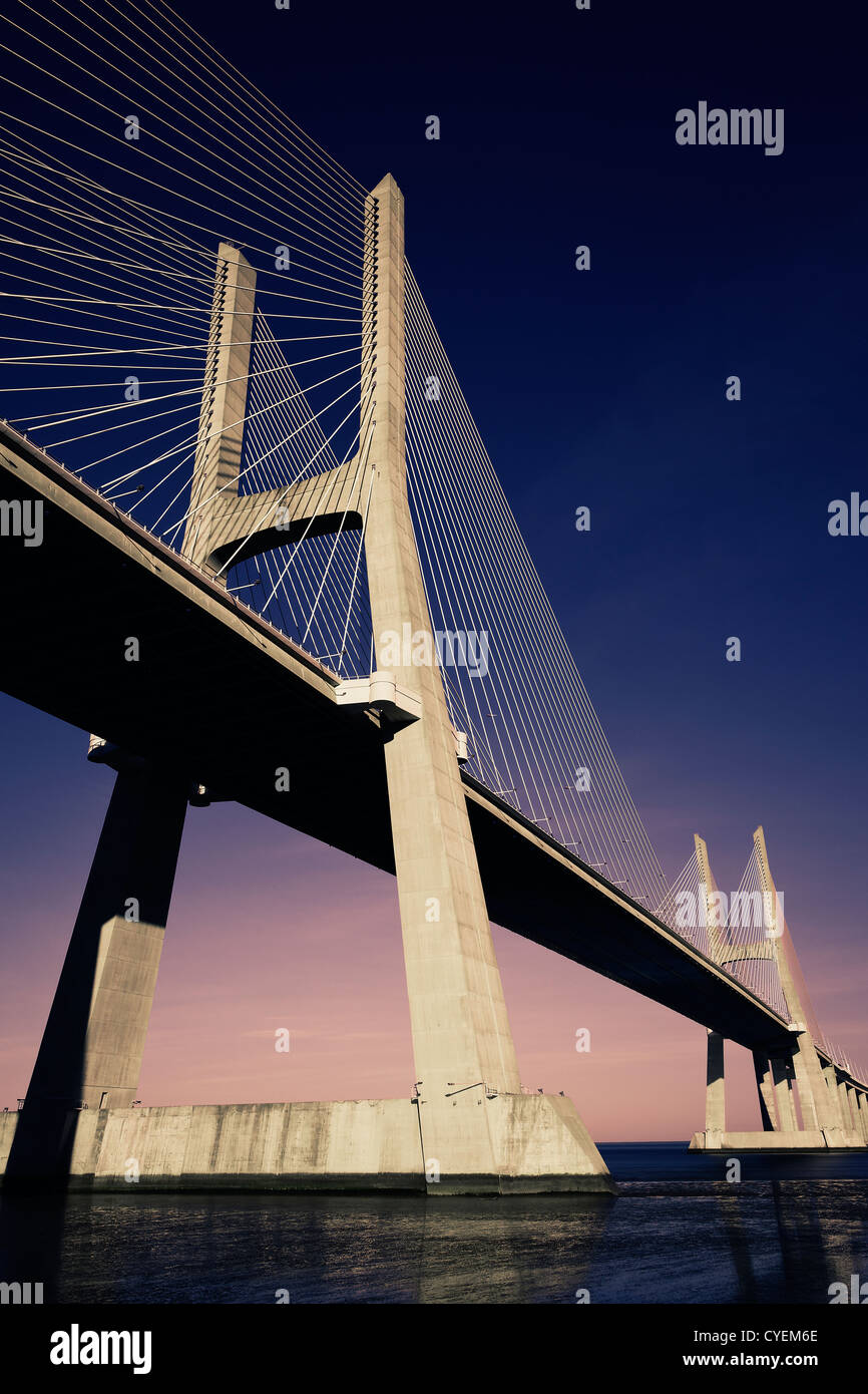 Lisbonne vasco da gama bridge hi-res stock photography and images - Alamy