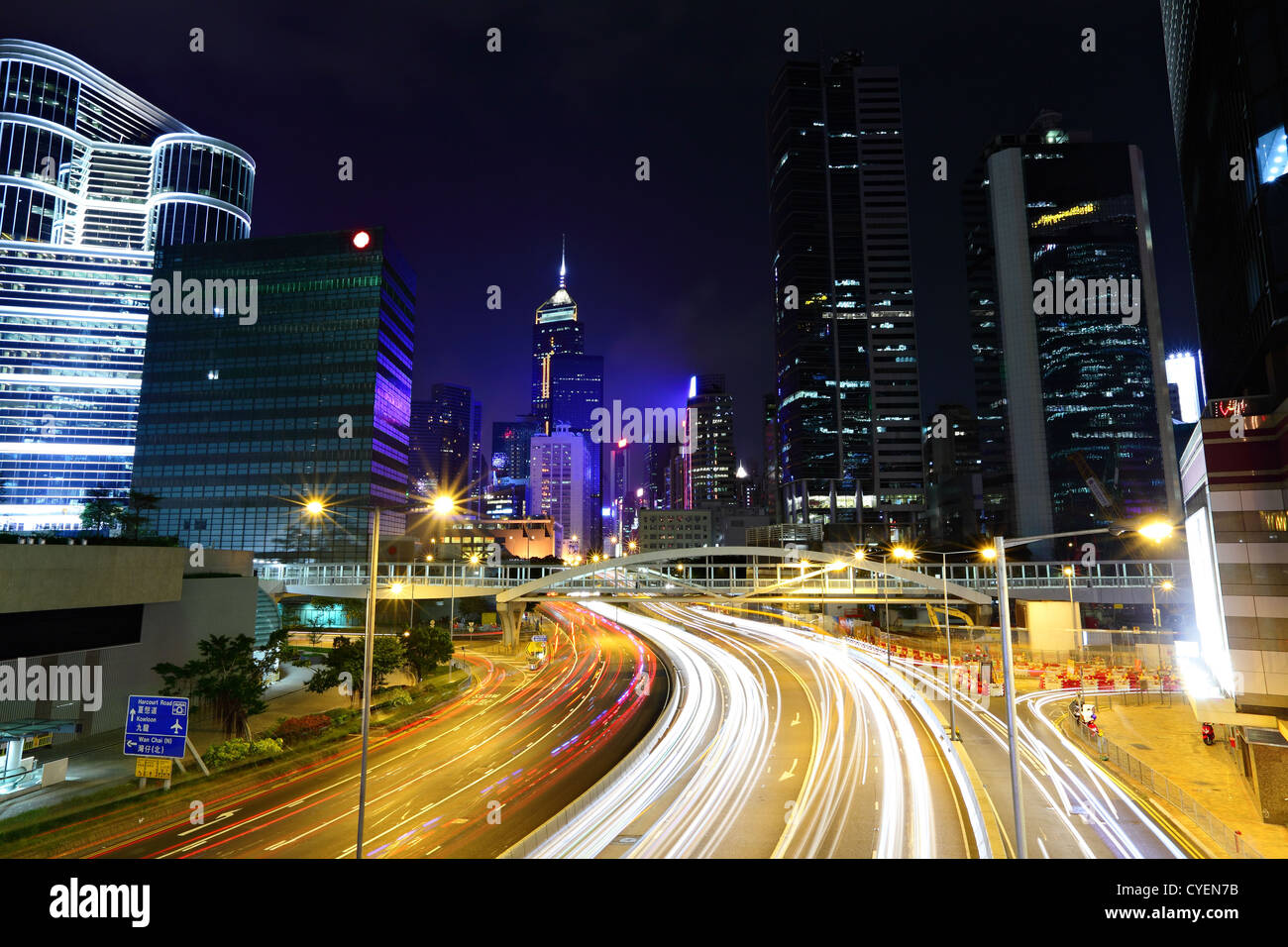 traffic in city at night Stock Photo - Alamy