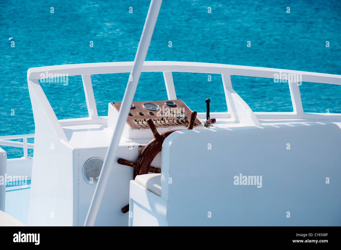 Rudder ship hi-res stock photography and images - Alamy