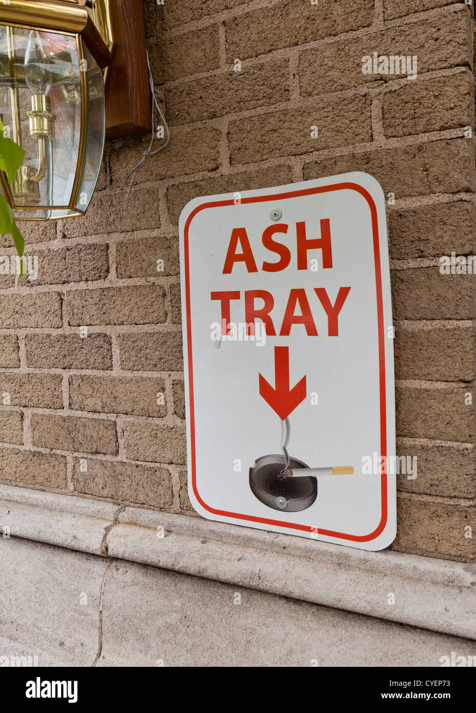 Designated smoking area sign hi-res stock photography and images - Alamy