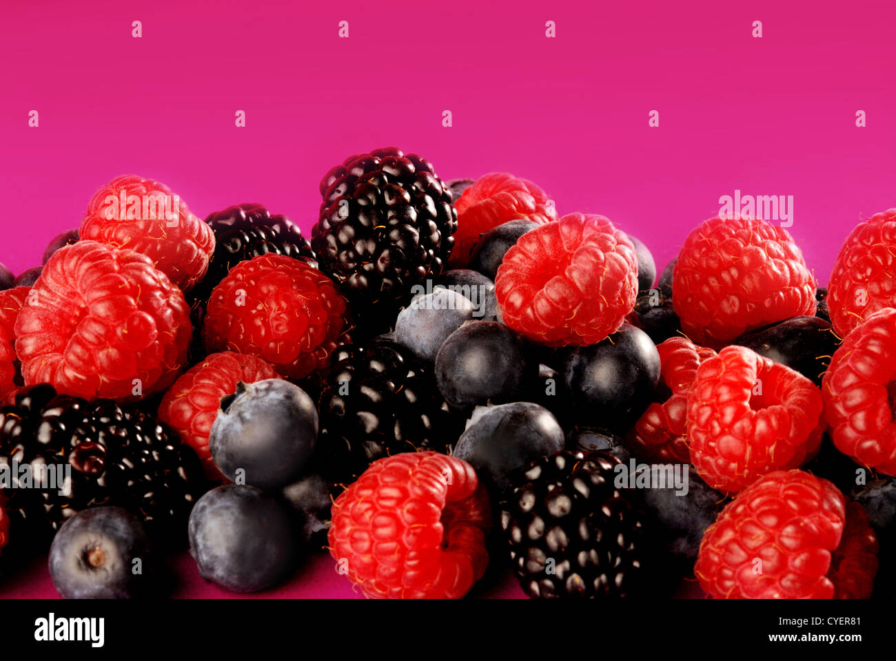 raspberries and blueberries Stock Photo - Alamy