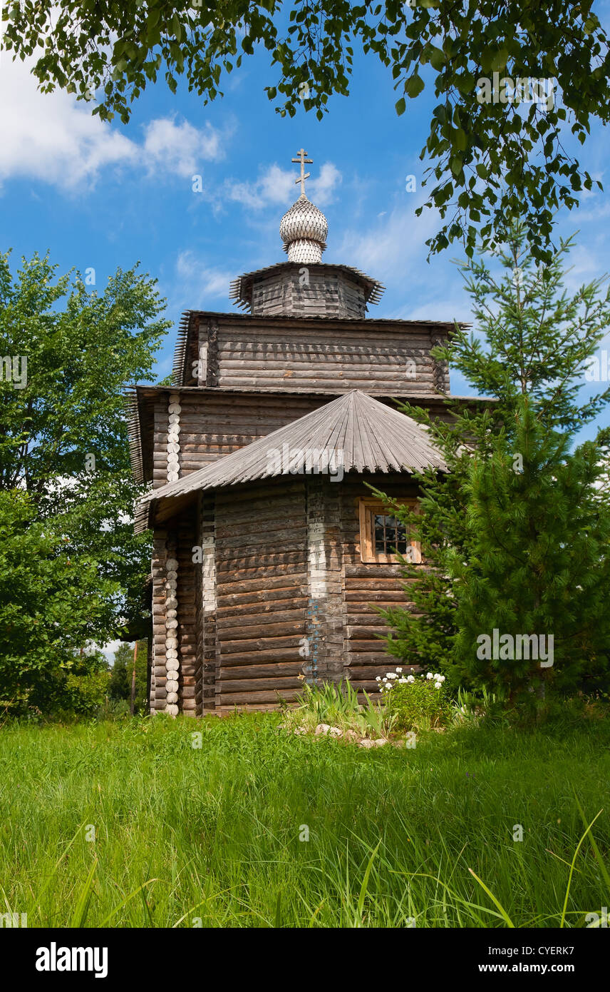 Small wooden church in Novgorod region, Russia Stock Photo - Alamy