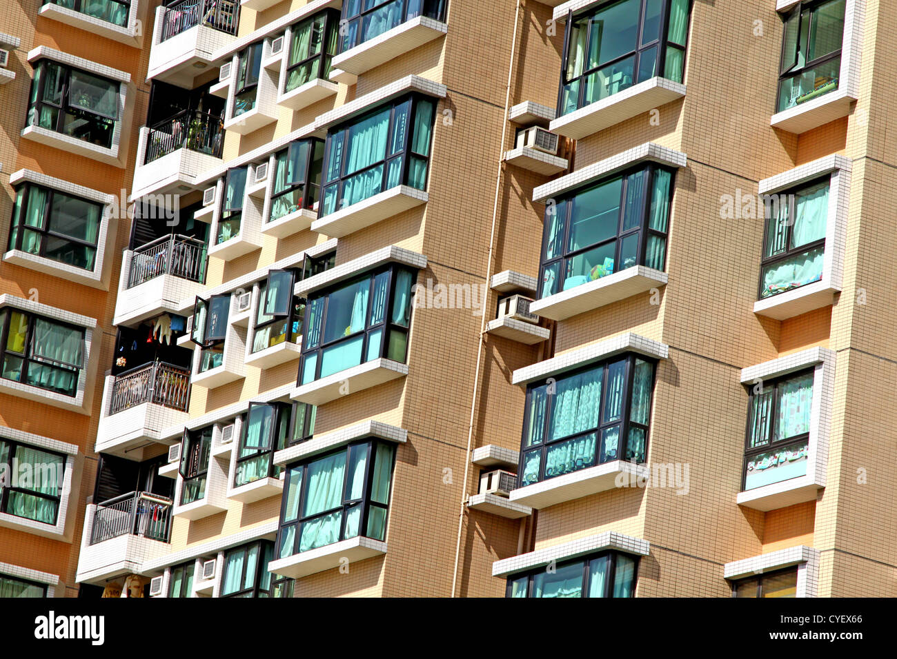 Apartment block night windows hi-res stock photography and images - Alamy