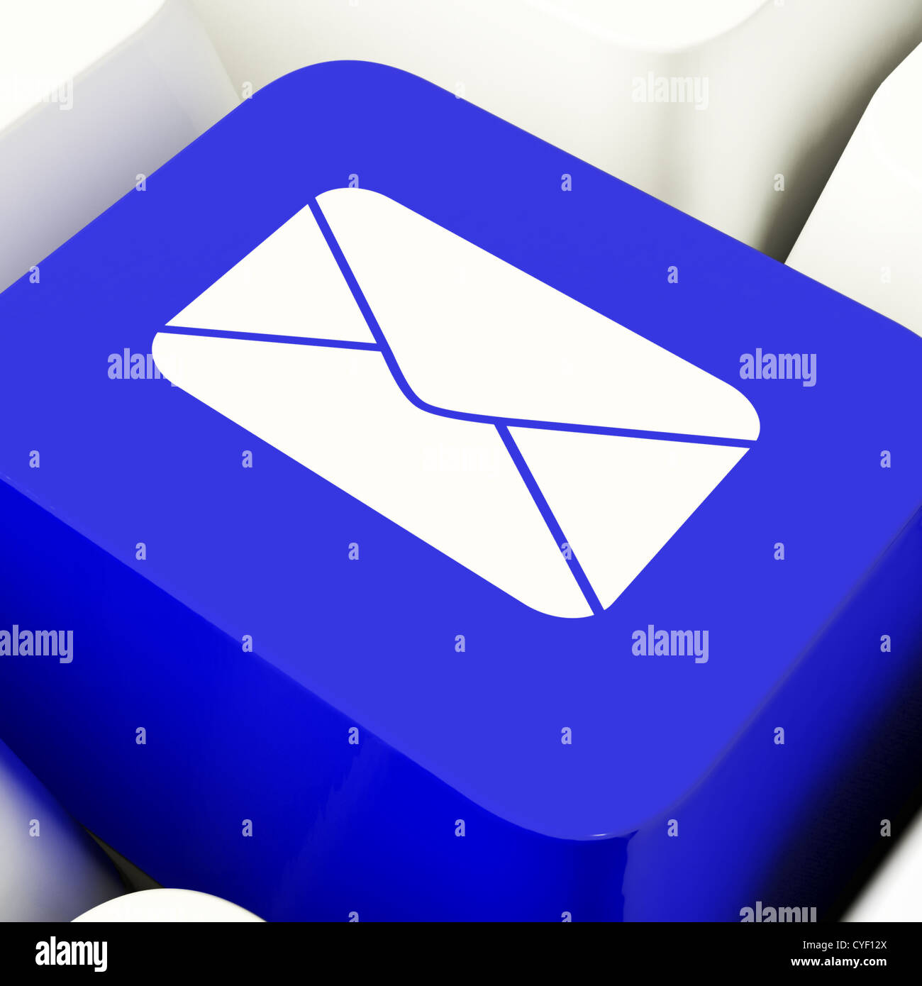 Blue envelope icon hi-res stock photography and images - Alamy