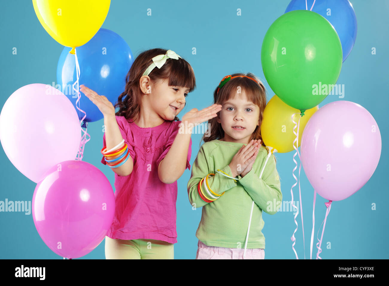 Happy children party hi-res stock photography and images - Alamy
