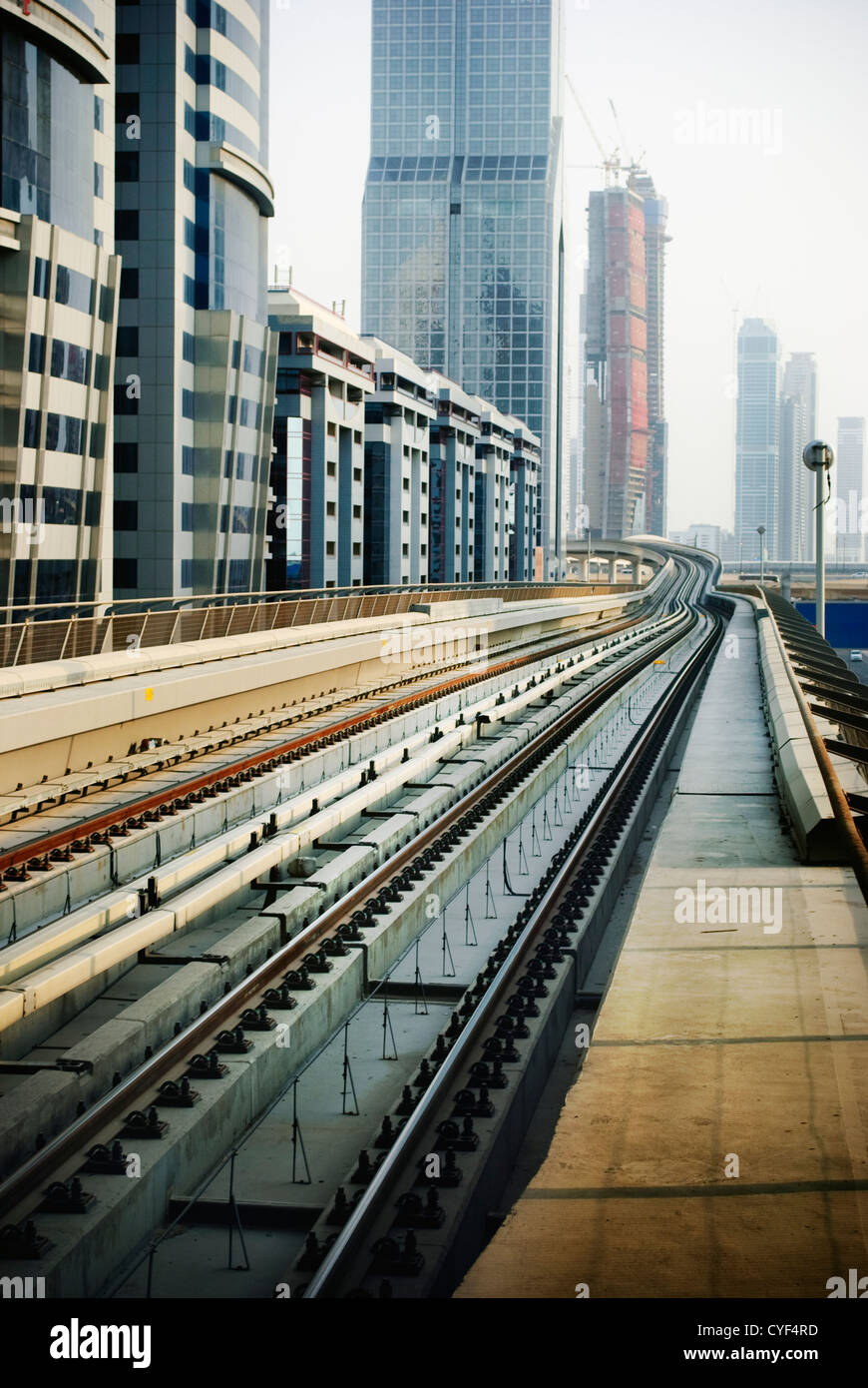 Dubai metro construction track line hi-res stock photography and images ...