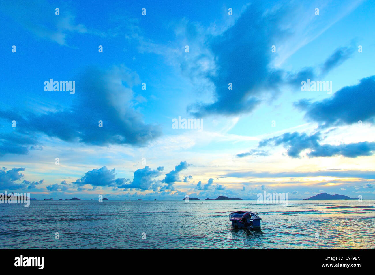 Seascape in Hong Kong along the coast Stock Photo - Alamy