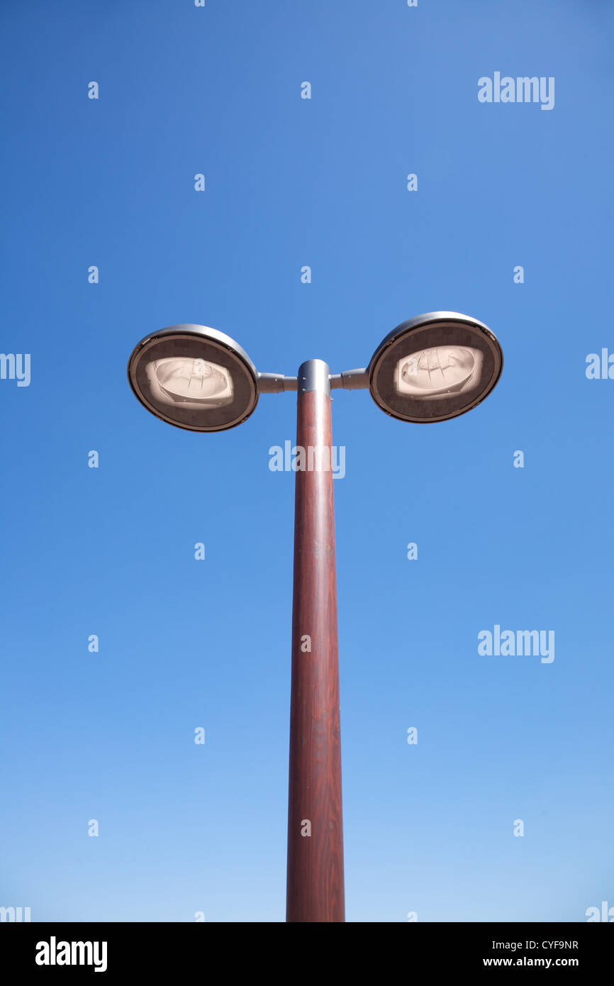 Double streetlight hi-res stock photography and images - Alamy