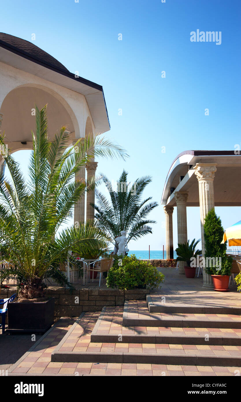 Luxury cafe tropical beach outdoor hi-res stock photography and images ...