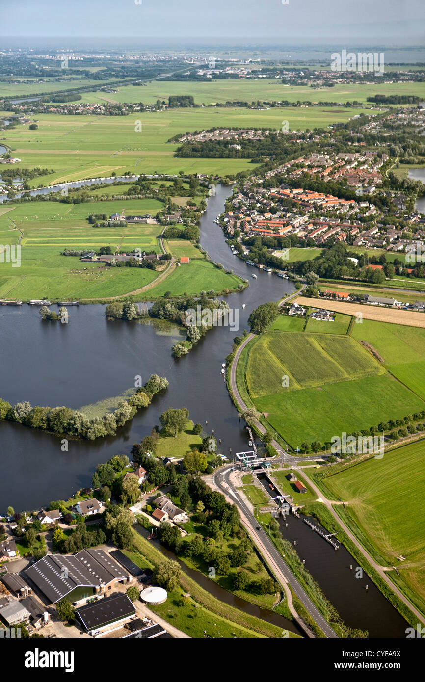 Village scene river hi-res stock photography and images - Alamy