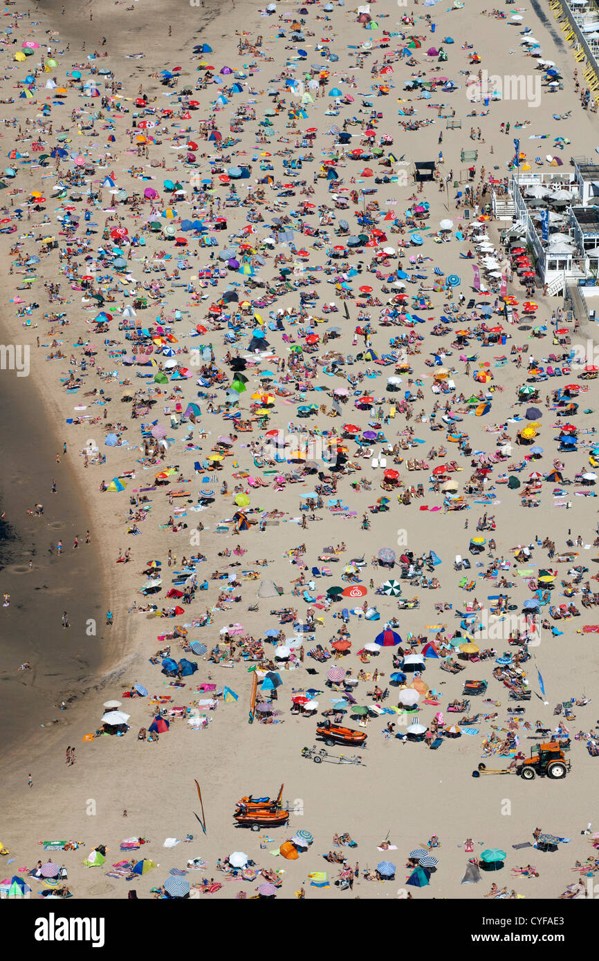 On the beach egmond, how hi-res stock photography and images - Alamy
