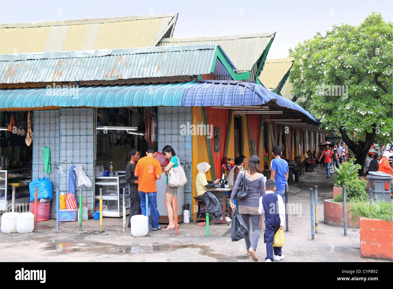 Handicrafts Market (aka Filipino Market), Julan Tun Fuad Stephens, Kota ...