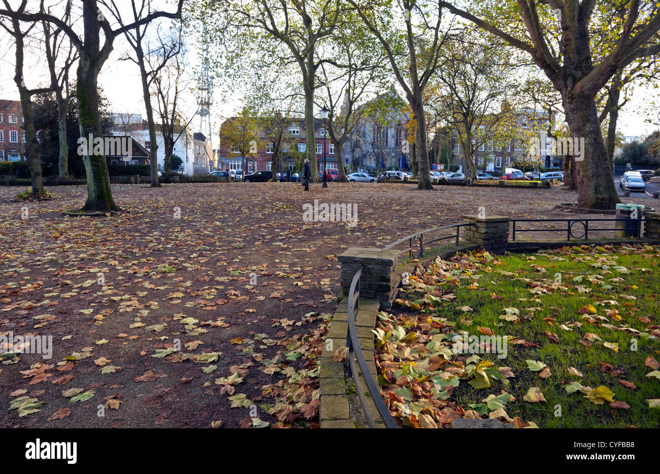 Pond square autumn highgate hi-res stock photography and images - Alamy