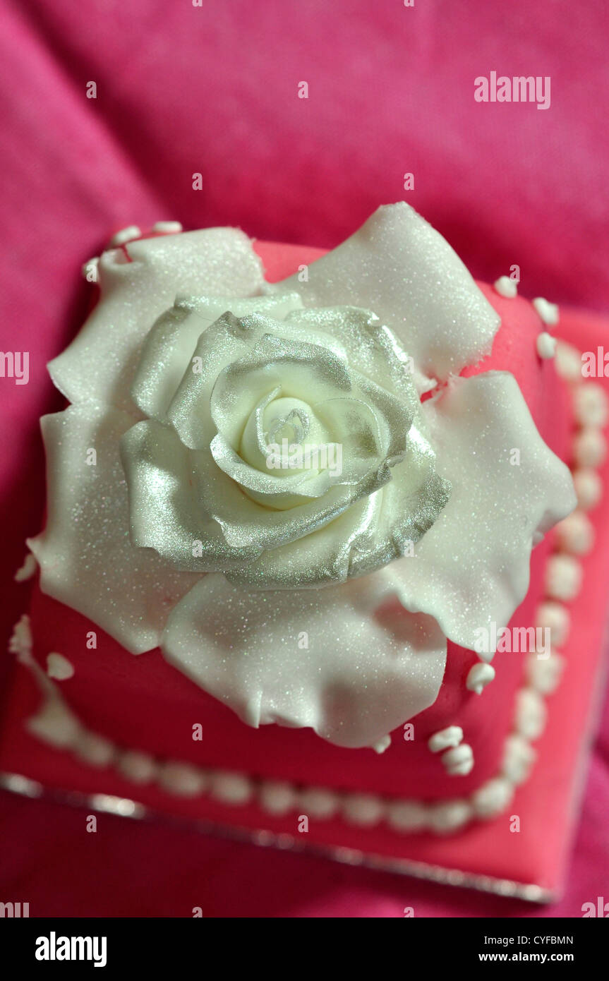 Rose craft hi-res stock photography and images - Alamy