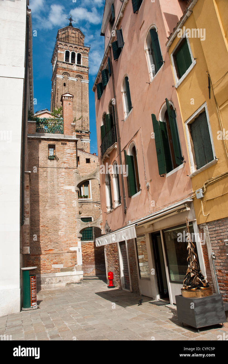 Street view in Venice, Italy Stock Photo - Alamy