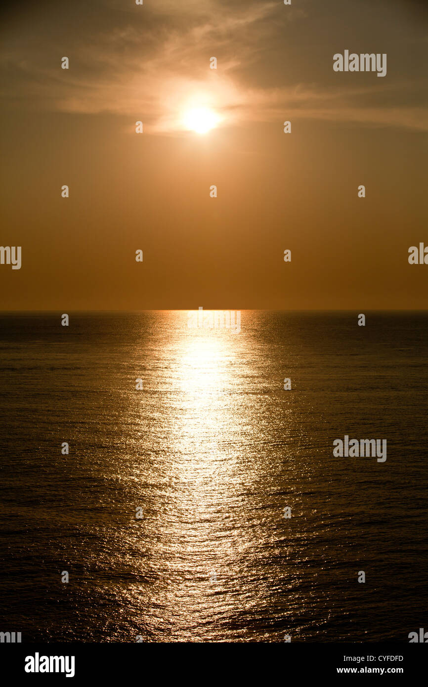 beautiful golden seascape sunset sunrise in summer Stock Photo - Alamy