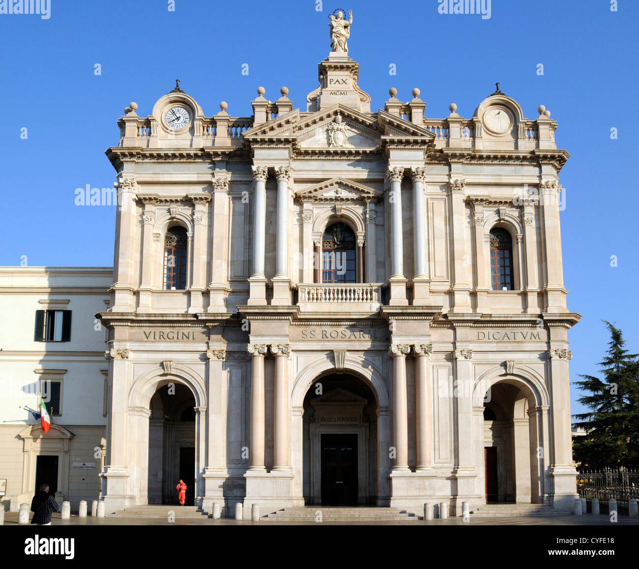 The Pontifical Shrine of the Blessed Virgin of the Rosary of Pompei ...