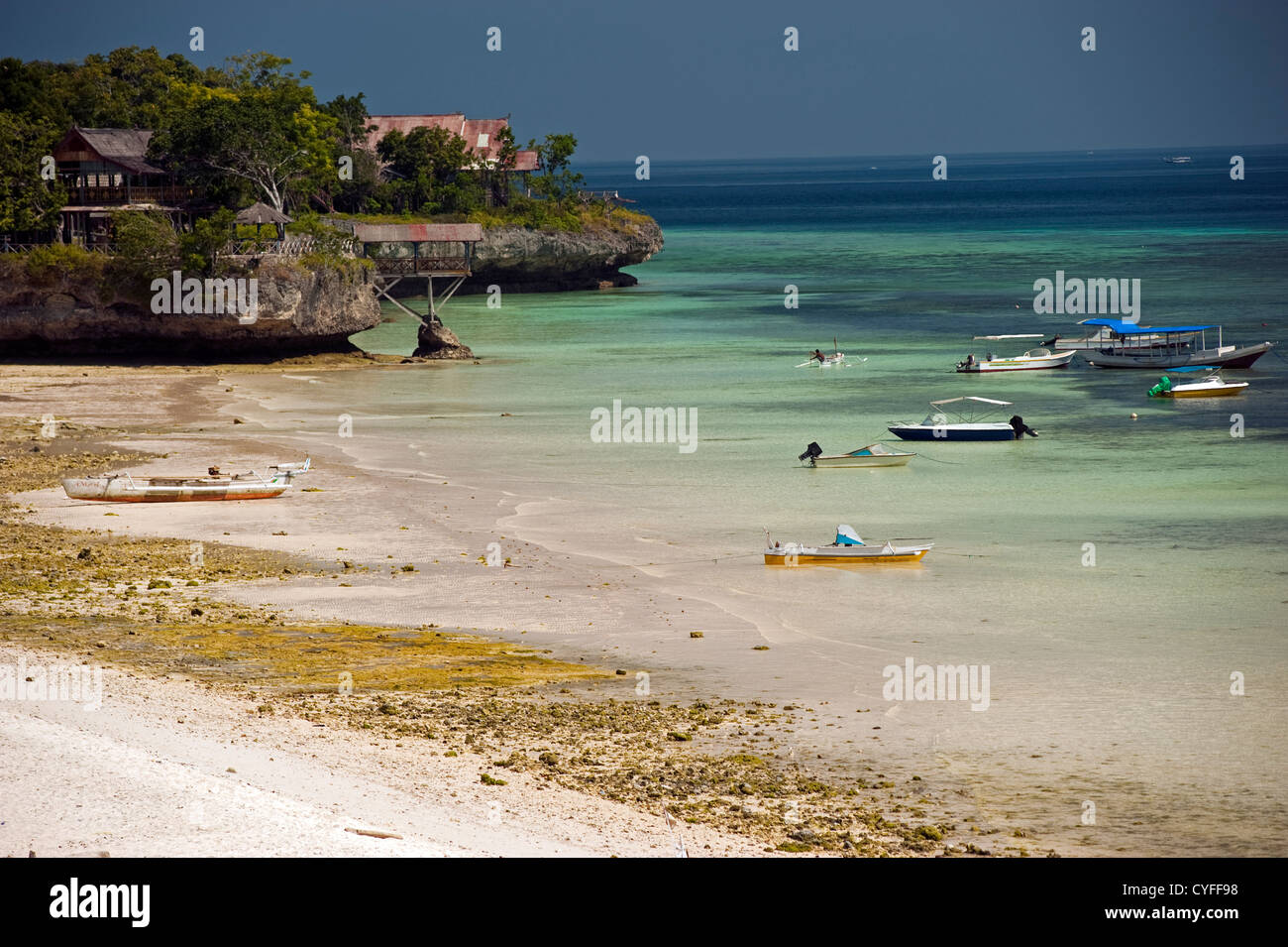 Scenic view bira beach sulawesi hi-res stock photography and images - Alamy