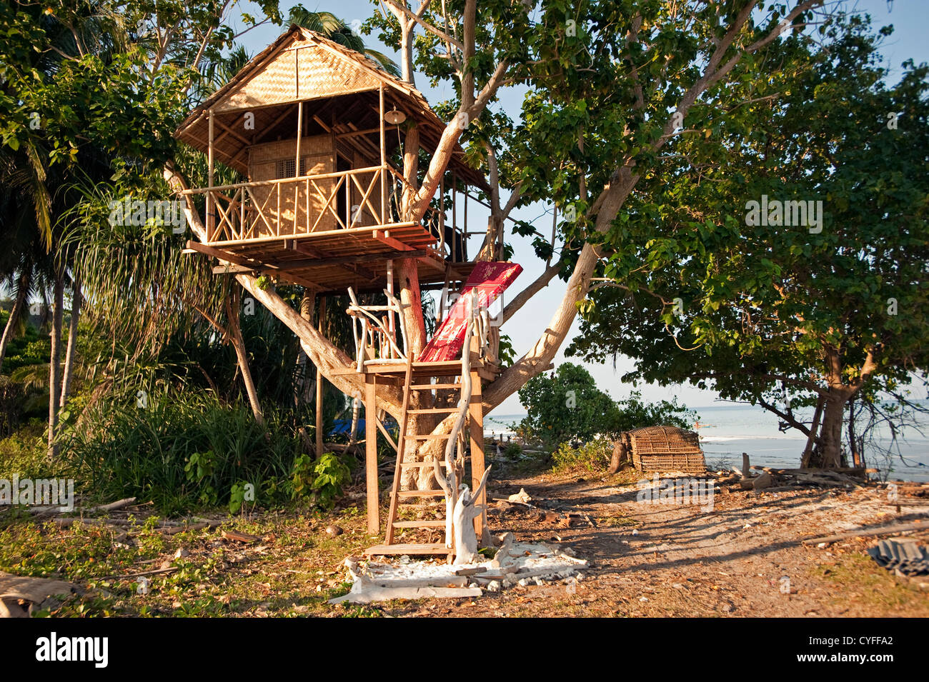 Tree house on Ara Beach Sulawesi Indonesia Stock Photo - Alamy