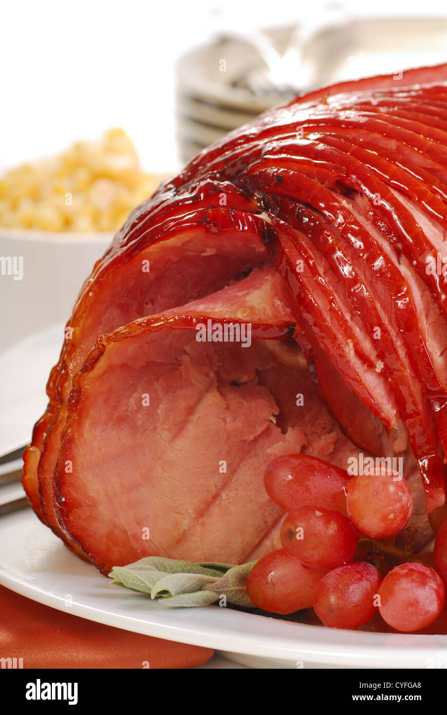 Spiral cut ham hi-res stock photography and images - Alamy