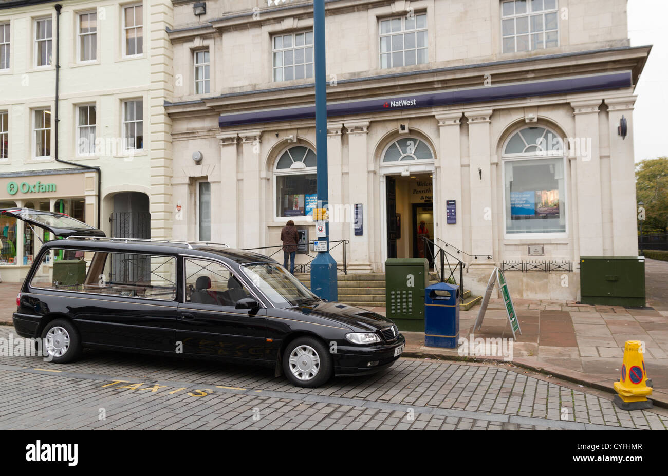 Hearse uk hi-res stock photography and images - Alamy